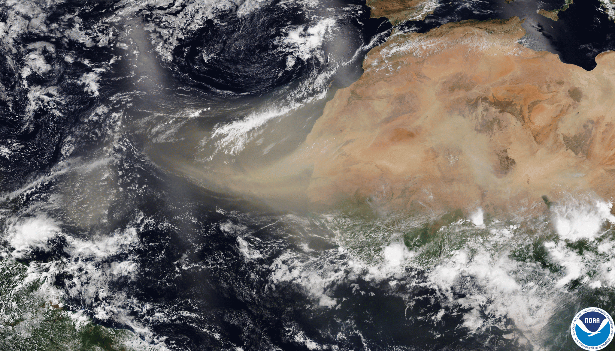Plume of Sahara Dust Approaching SVG - Asberth News Network