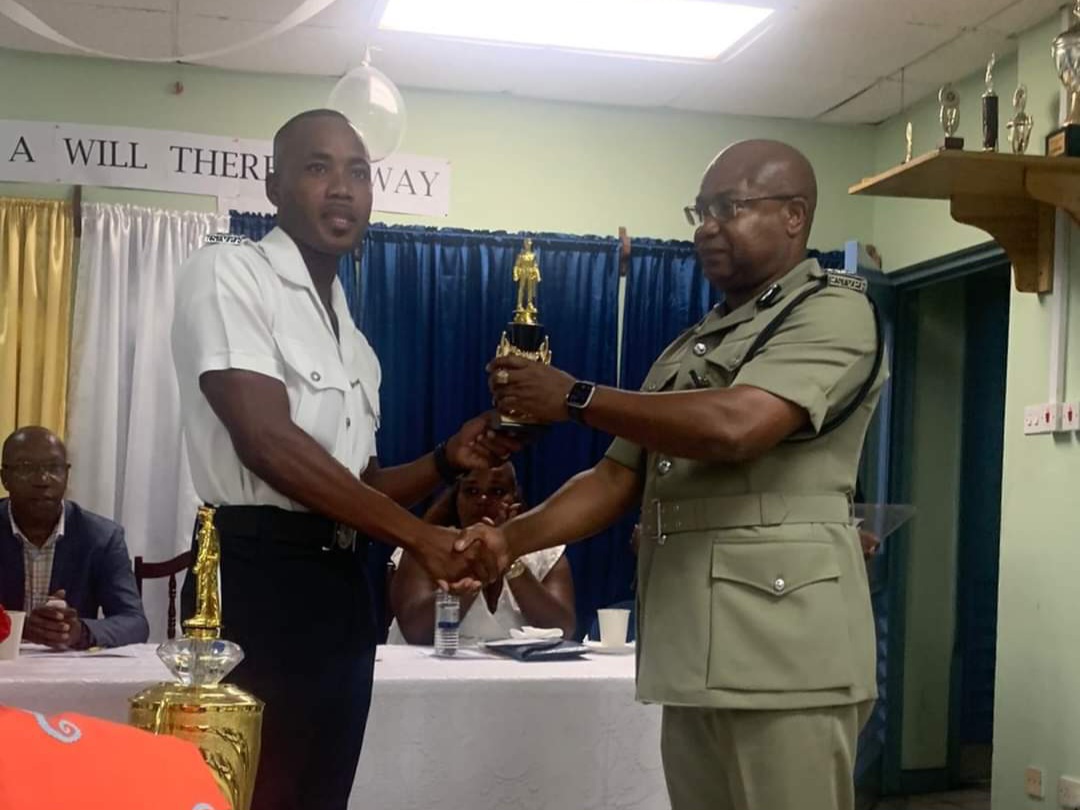TRAFFIC OFFICERS AND GOVERNMENT DRIVERS RECOGNISED - Asberth News Network