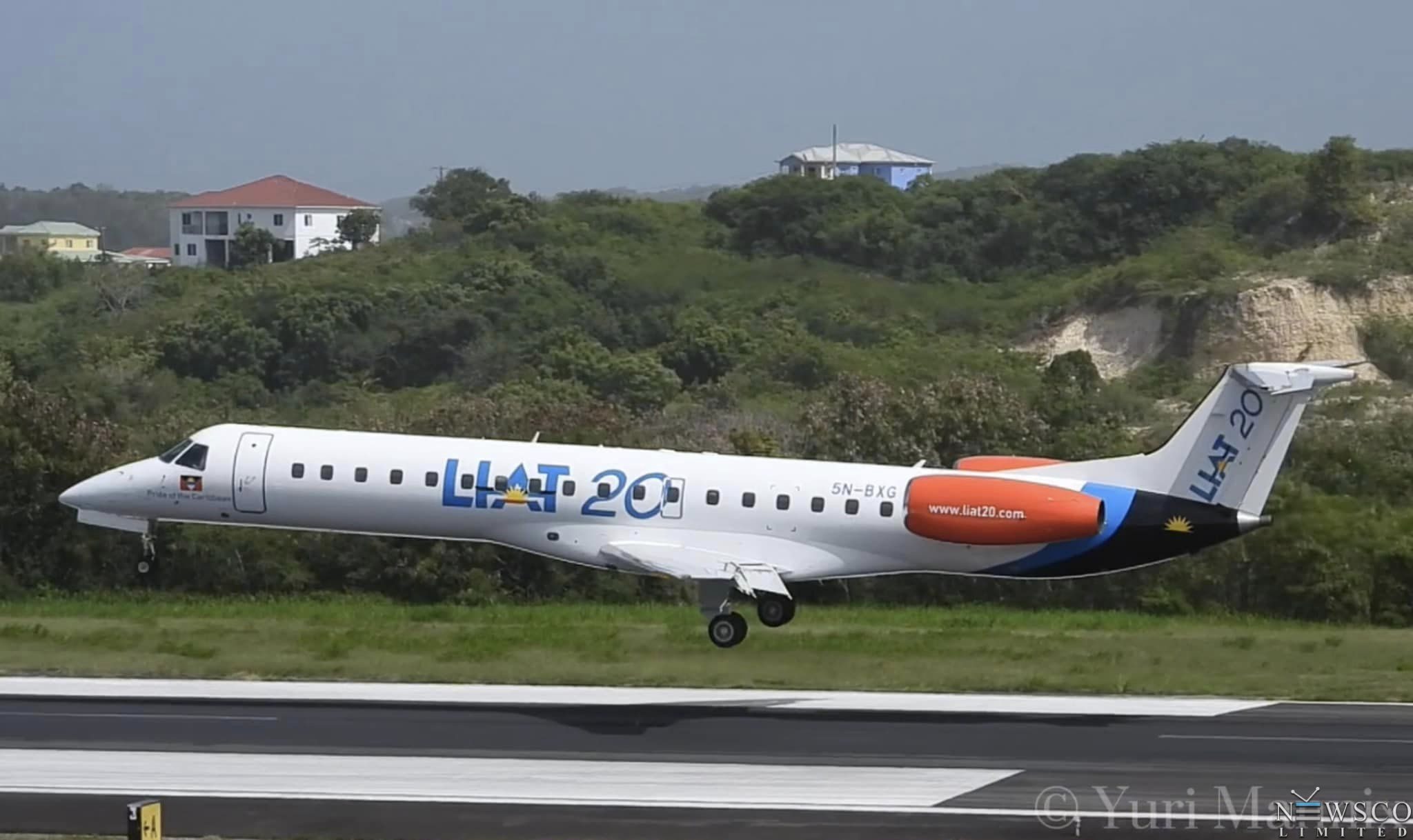 LIAT 2020 Celebrates Historic Inaugural Flight to St. Vincent and the ...